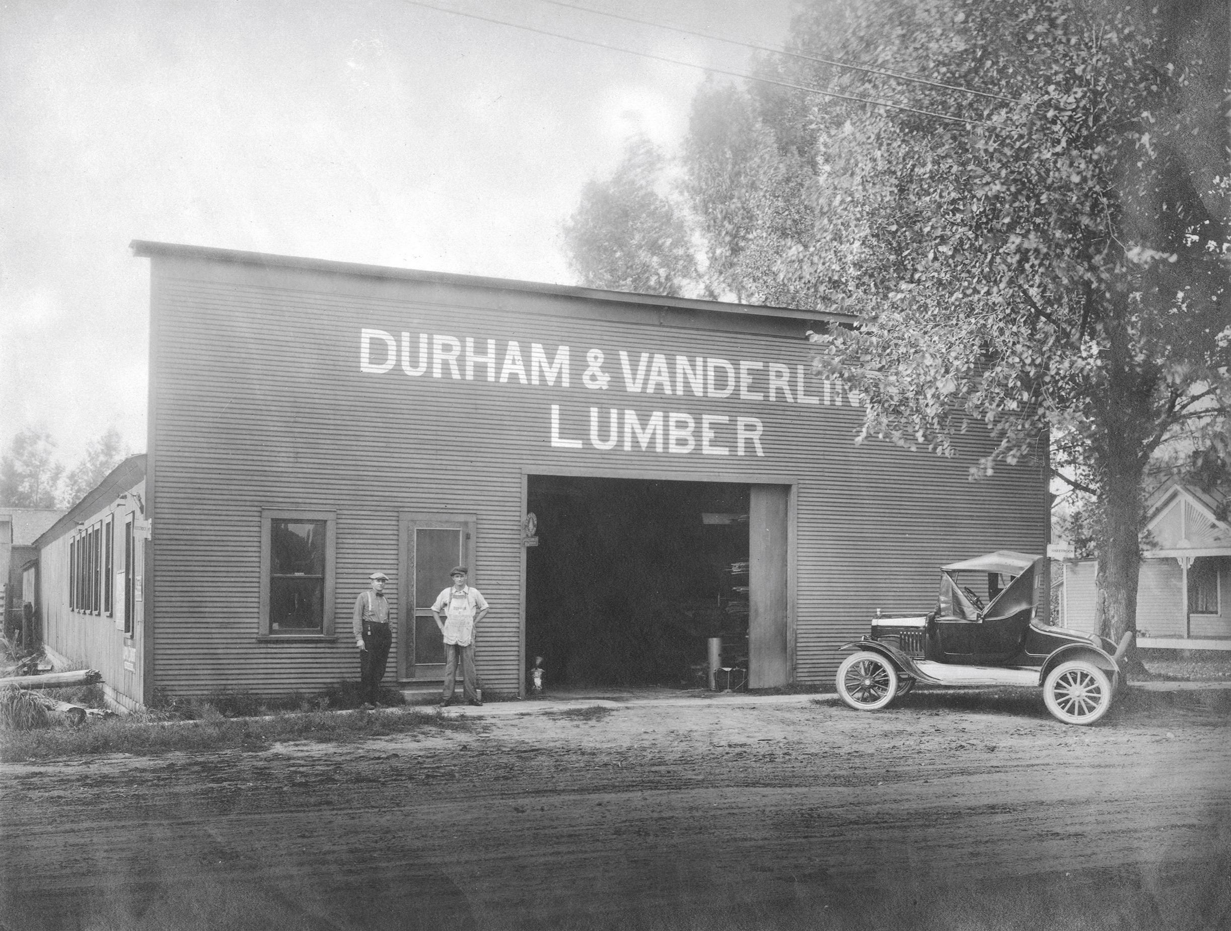 Vanderlinden - Businessman | Coopersville Area Historical Society
